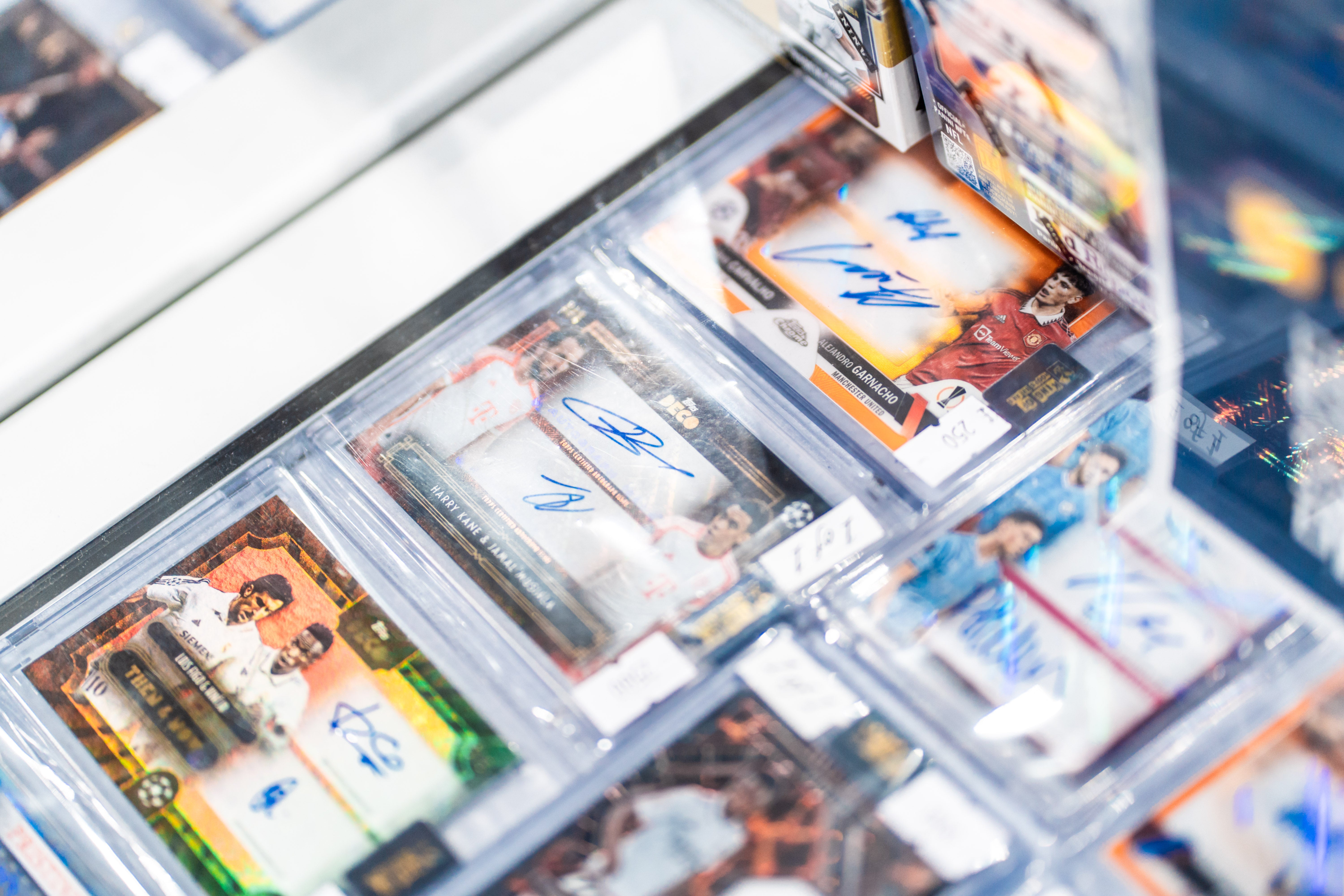 The #1 Trading Card Convention – Scotland Card Show